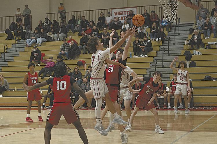 Loganville hosts successful Youth Night | Sports | waltontribune.com