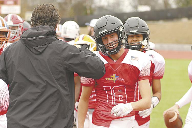 Walton talent shows out at FCA All-Star game | Sports | waltontribune.com