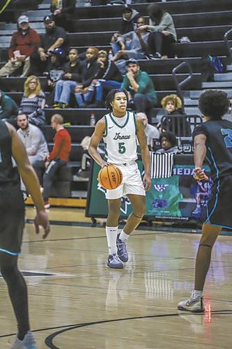 Warriors’ comeback extends tournament life | Sports | waltontribune.com