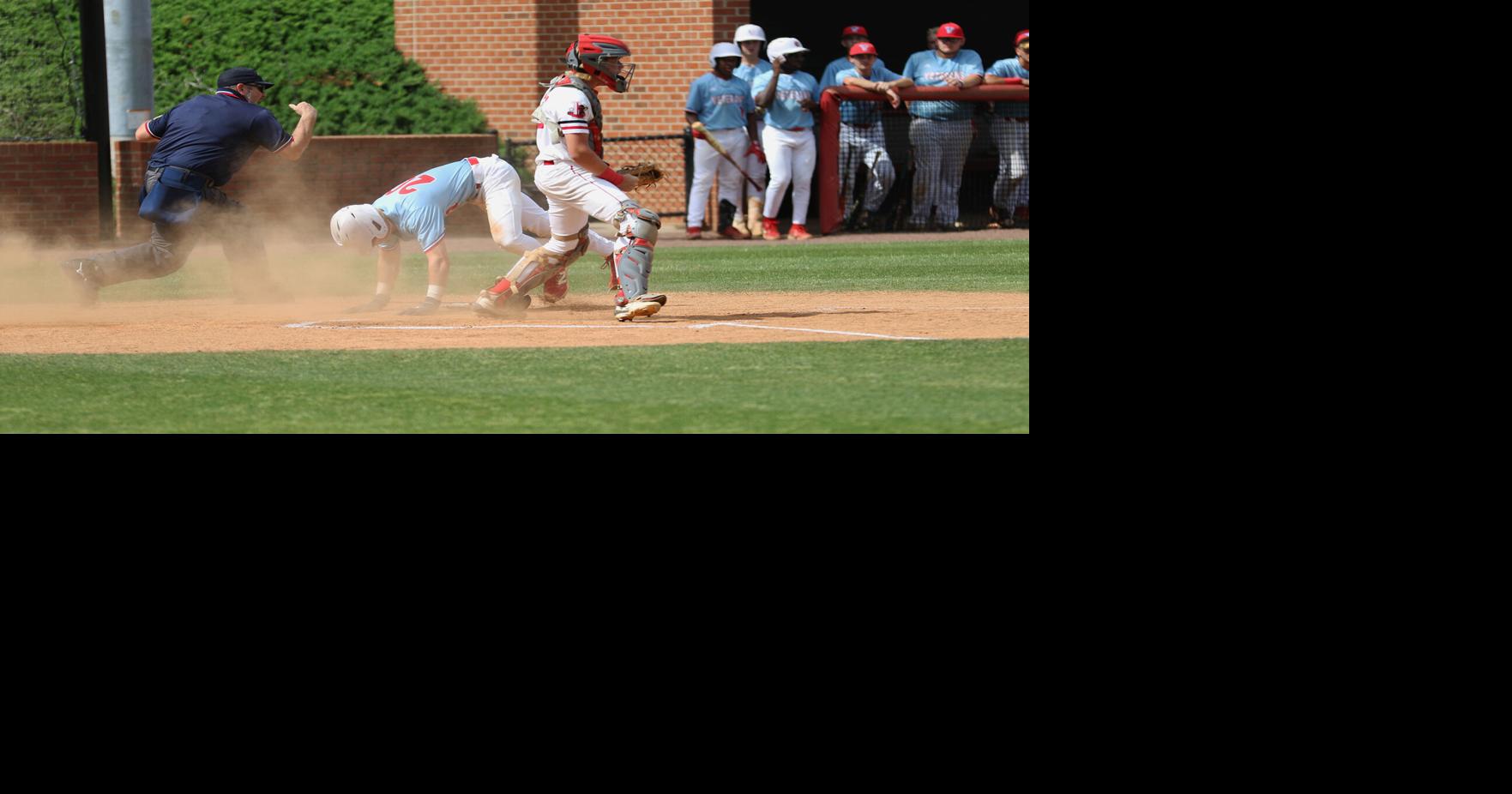 Red Devils’ pitching stymies Warhawks | Sports | waltontribune.com