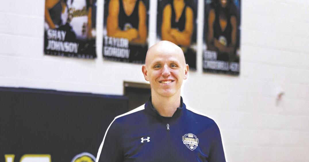 BOYS COACH OF YEAR: Blythe makes big leap | Sports | waltontribune.com