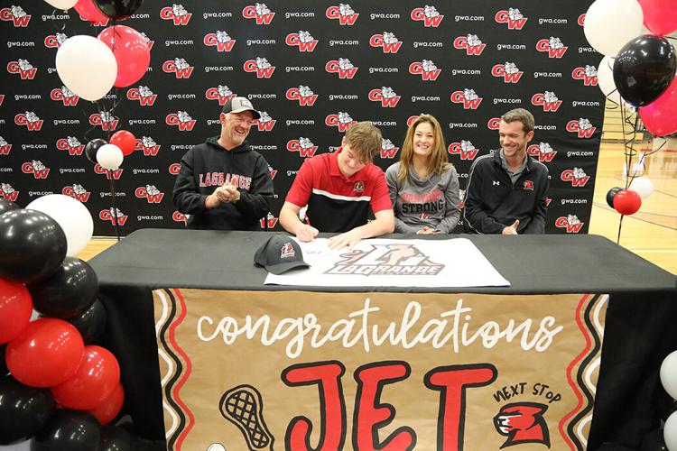 2025 Fall National Signing Day | Sports | waltontribune.com