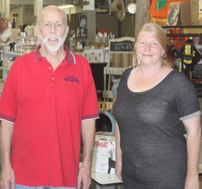Buckles Hardware celebrates 43 years with store festivities | Business ...