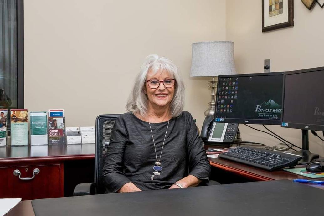 Sisk retiring after 50 years in local banking | News | waltontribune.com