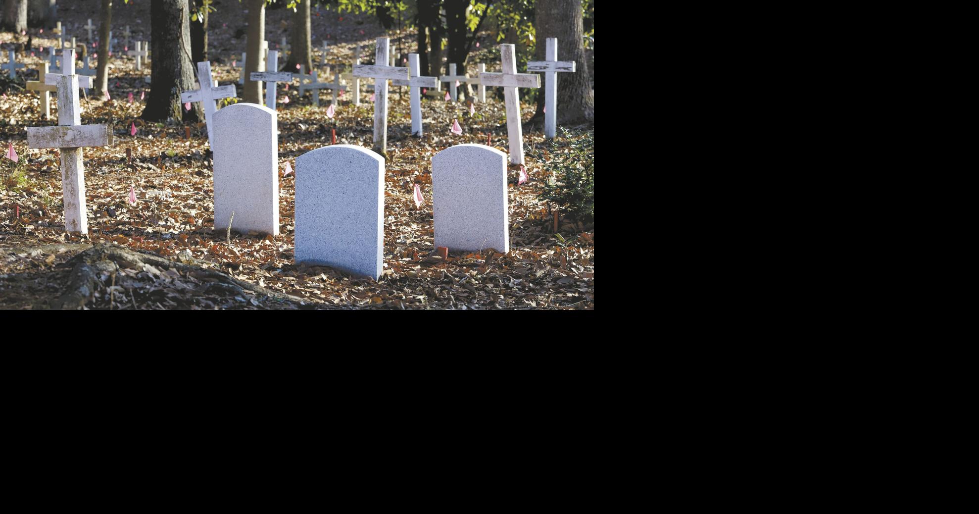 Zion Hill Cemetery continues to receive hands-on care | | waltontribune.com