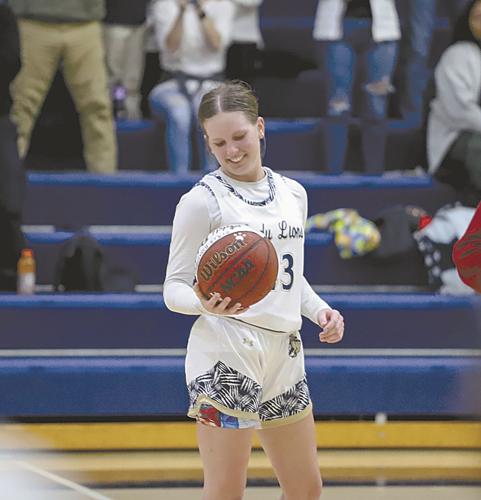 Lady Lions’ legend | Sports | waltontribune.com