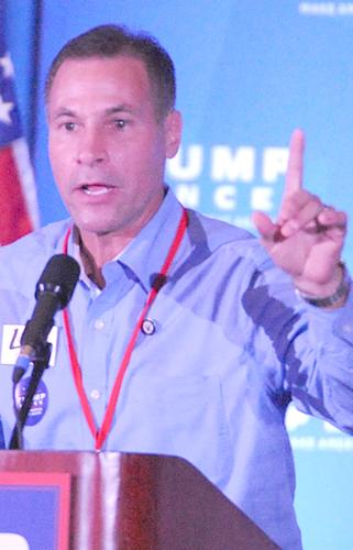 Martinez supports Trump on immigration | News | waltontribune.com