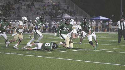 Walnut Grove 35, Apalachee 13: Warriors remain unbeaten via Wildcats ...
