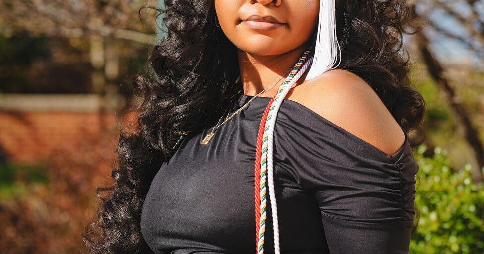 Wrenn-Nunez earns two bachelor’s degrees | News | warrenrecord.com