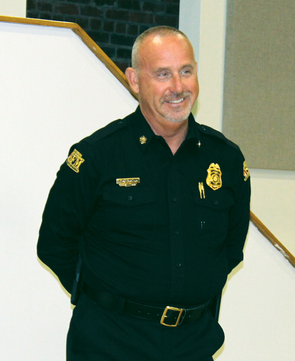 Chief state fire marshal visits Warren County | News | warrenrecord.com