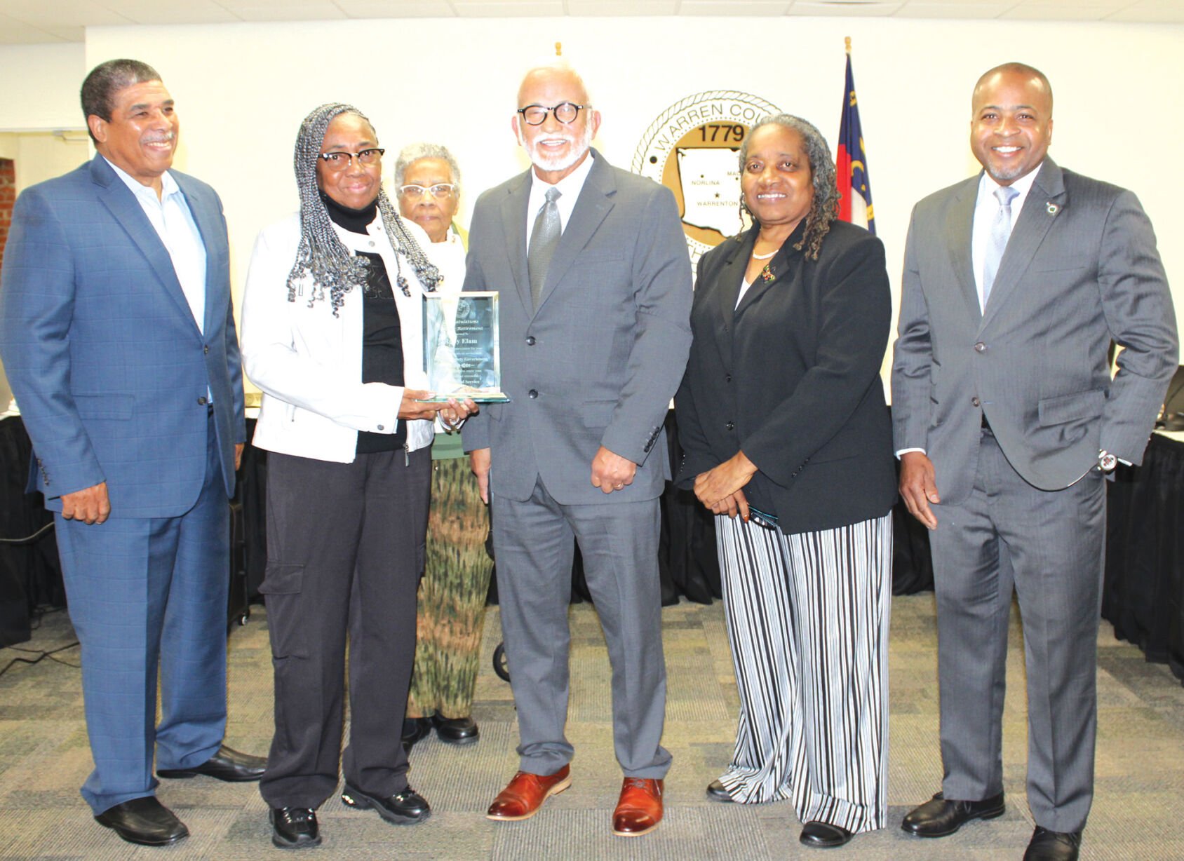 County commissioners honor Ruby Elam on retirement | News | warrenrecord.com