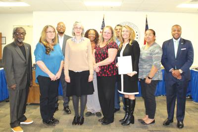 Finance office honored | News | warrenrecord.com