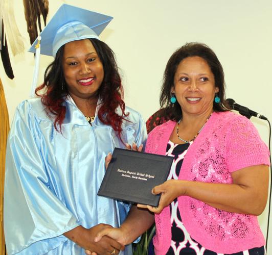 Haliwa-Saponi Tribal School Graduation 2014 | Gallery | warrenrecord.com