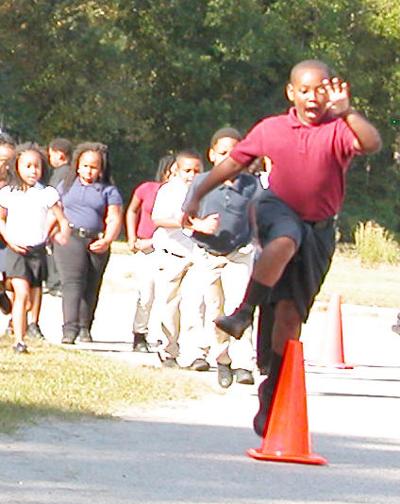 South Warren celebrates county's first Walk at School Day | News ...