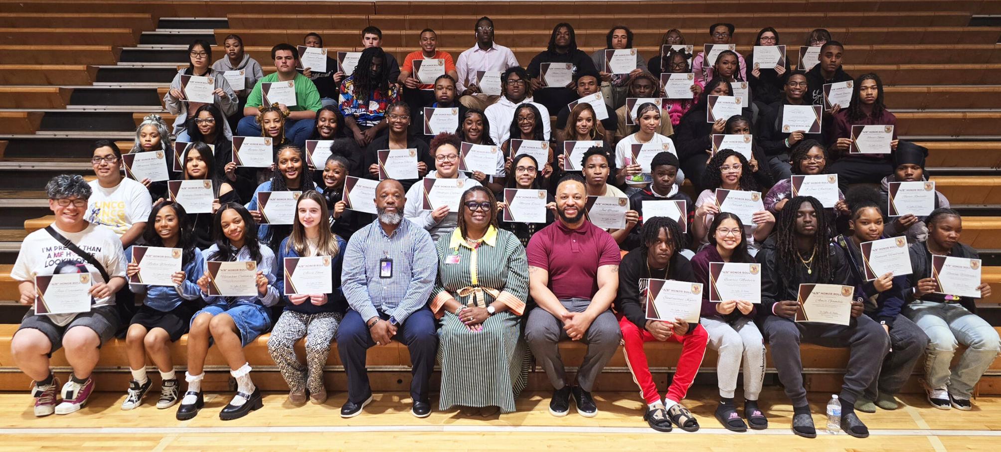Warren County High School celebrates academic achievement | News ...