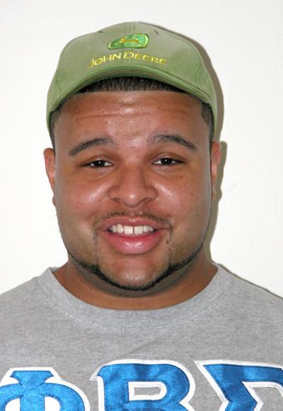 Hollister native spreads message that students can succeed in college ...