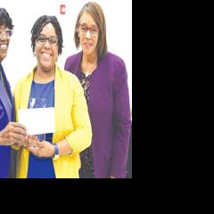 Nichole Gibbs recognized as Warren County Schools’ Teacher of the Year ...