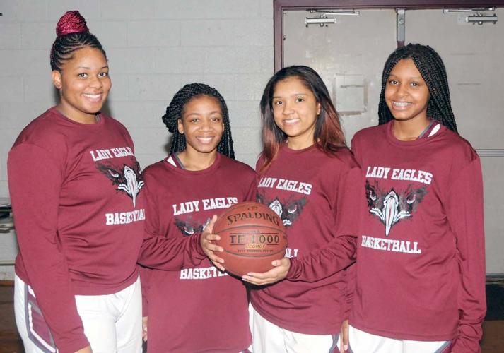 Senior athletes recognized | Sports | warrenrecord.com