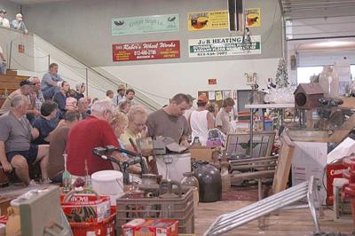 Dinky's preparing for horse sale | News | washtimesherald.com