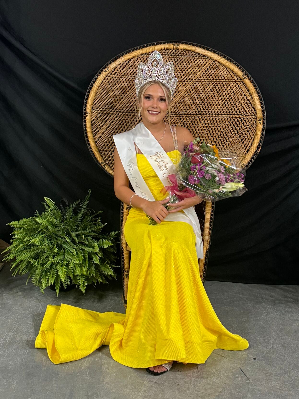 Braleigh Armes named Miss Daviess County | News | washtimesherald.com