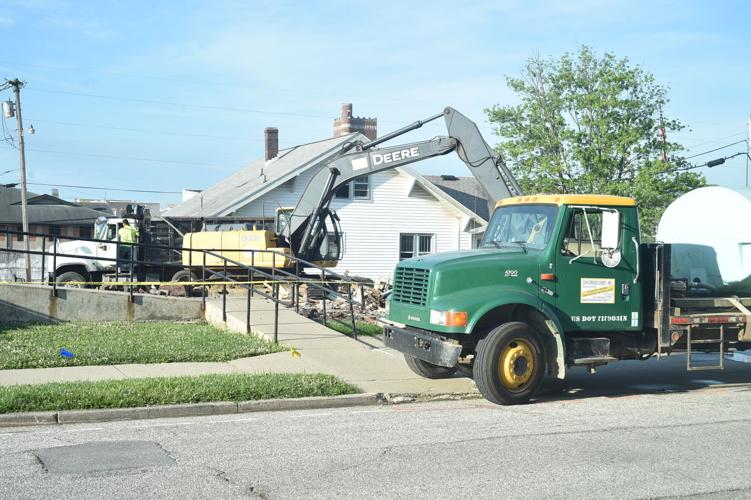 Old county offices come down | News | washtimesherald.com