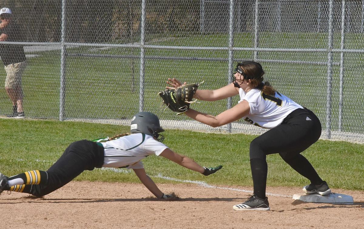 Hatchets play well in loss | Sports | washtimesherald.com