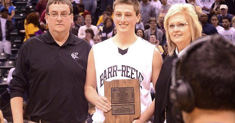Duncheon earns Trester Award | Local Sports | washtimesherald.com