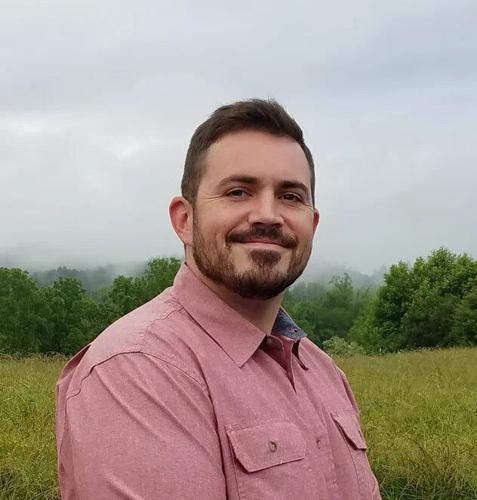 Artist Chris Bell puts his talent on display at Martin House | Mountain ...