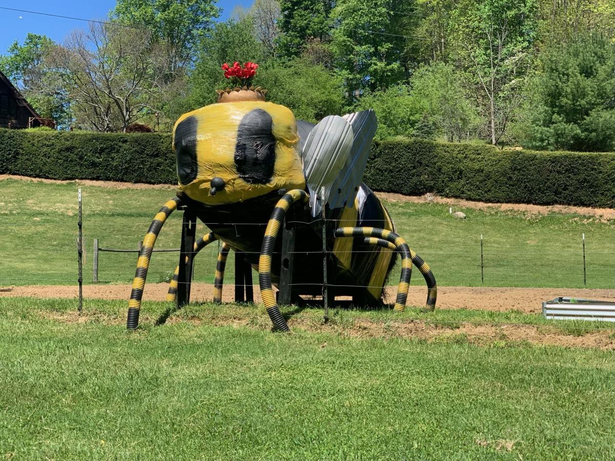 Queen honey bee hay sculpture brings 'country charm' to Sugar Grove ...