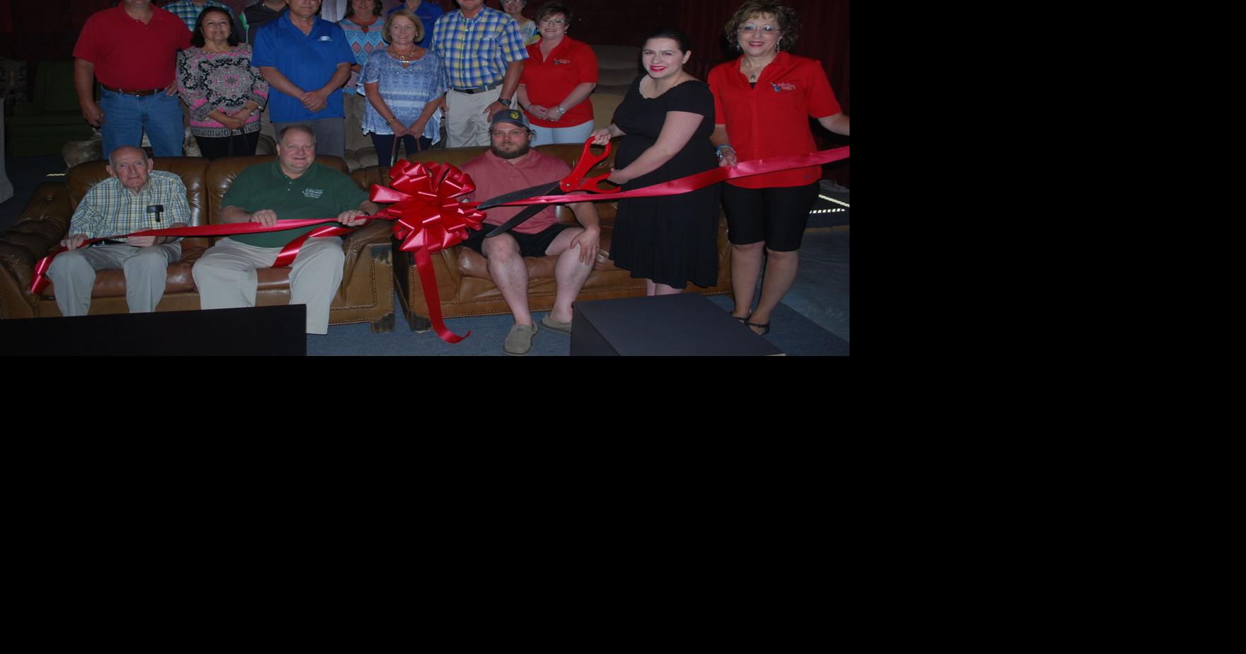 Blue Ridge Movie Lounge offers 35 showings per week | Movies ...