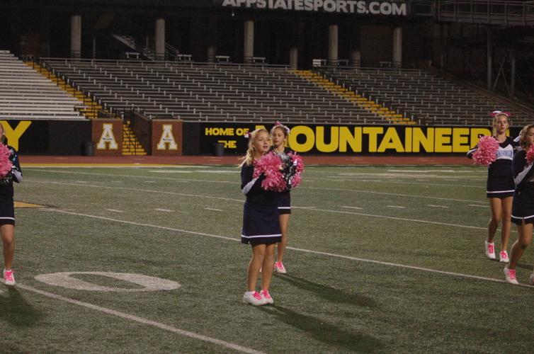 Wataiga middle school football cheerleaders | Gallery | wataugademocrat.com