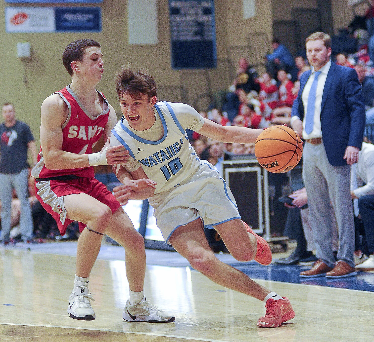Pioneers hoops pulls away late from St. Stephens on senior night ...