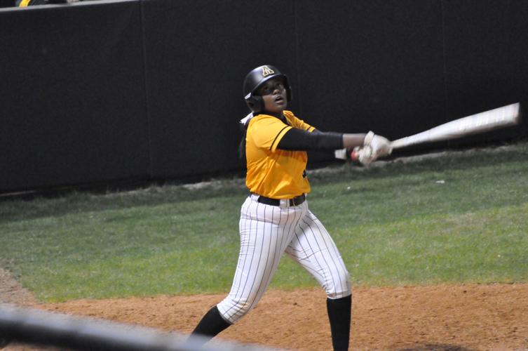 App State softball rises above .500 with doubleheader wins over ETSU ...