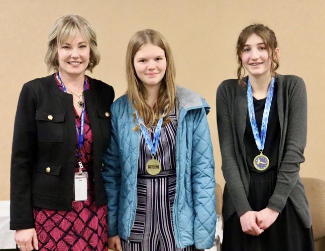 Mock trial gives middle school students courtroom experience | Local ...