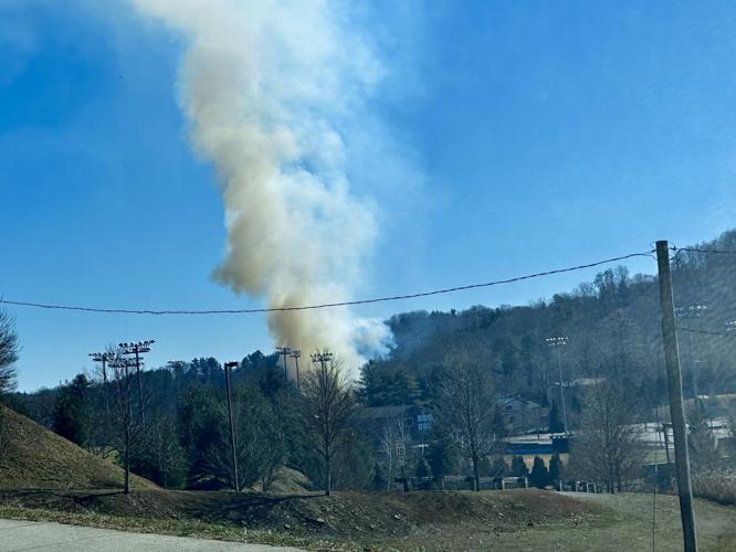 Crews contain 2-acre brush fire in Boone Sunday afternoon | Local News ...