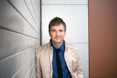 Praise and worship with Travis Cottrell | News | wataugademocrat.com