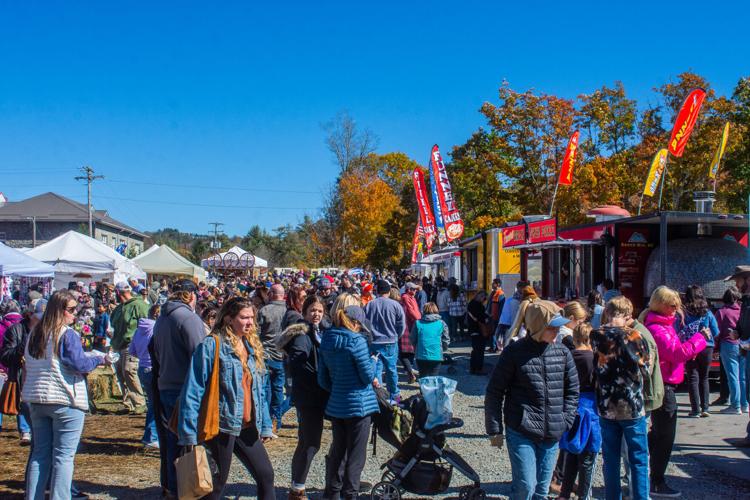 'Jeffrey' wiggles to top prize at 46th annual Woolly Worm Festival ...