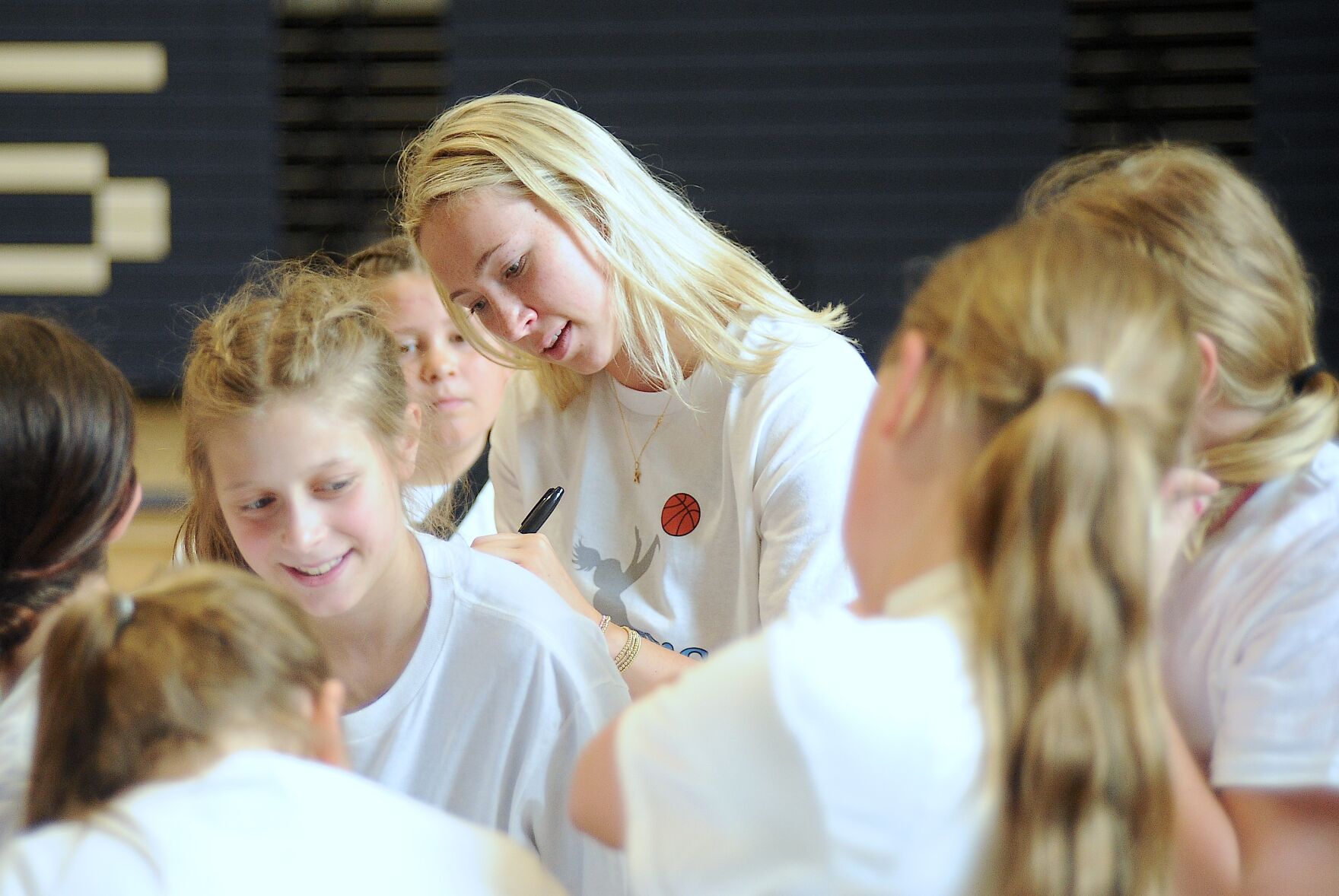 Sears, fellow Lady Pioneers pass down hoops knowledge | Sports ...