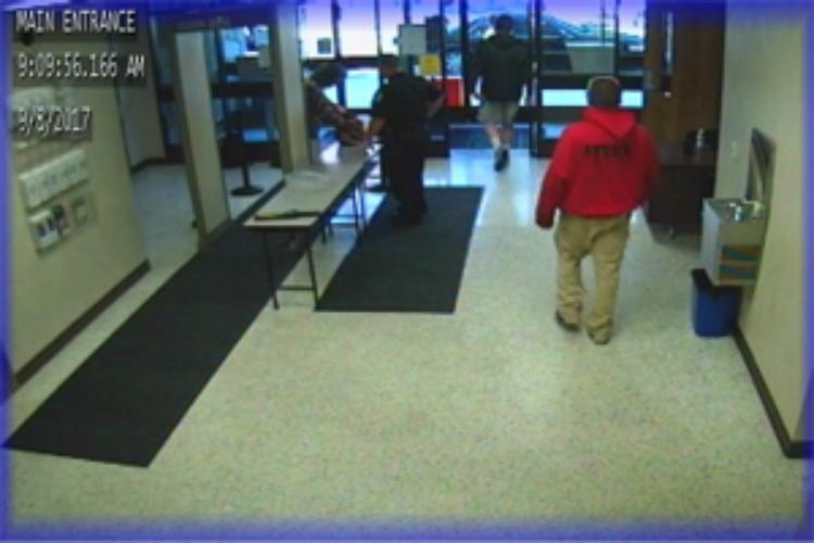 Sheriff's Office searches for alleged courthouse phone thief | News ...
