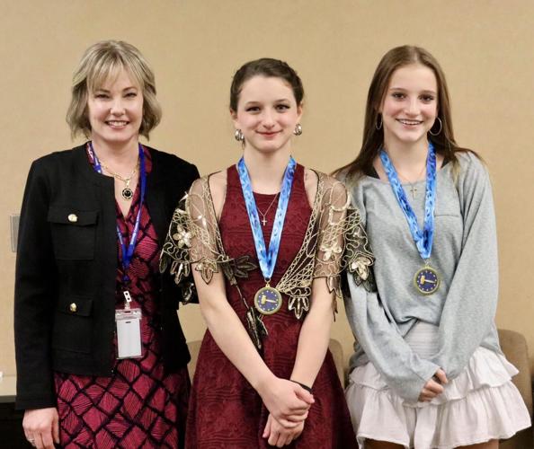 Mock trial gives middle school students courtroom experience | Local ...