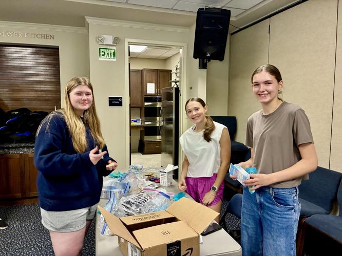 Temple teens create 'Courage Bags' for local cancer patients ...