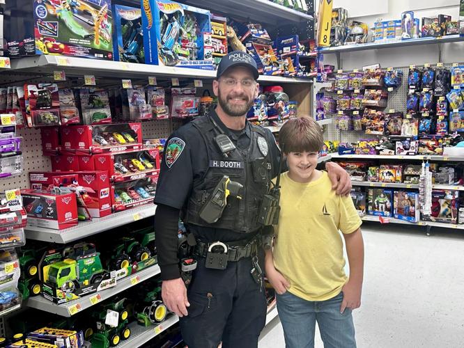 Shop with a Cop brings community together to create lasting memories ...