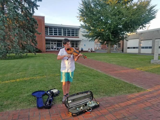 Buskin’ on Main Street coincides with Grand Opening of Johnson Co. Center for Arts Gallery ...