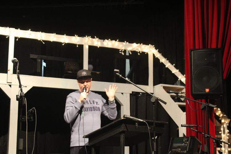 Professional musician Dave Fowler speaks to Avery County students ...