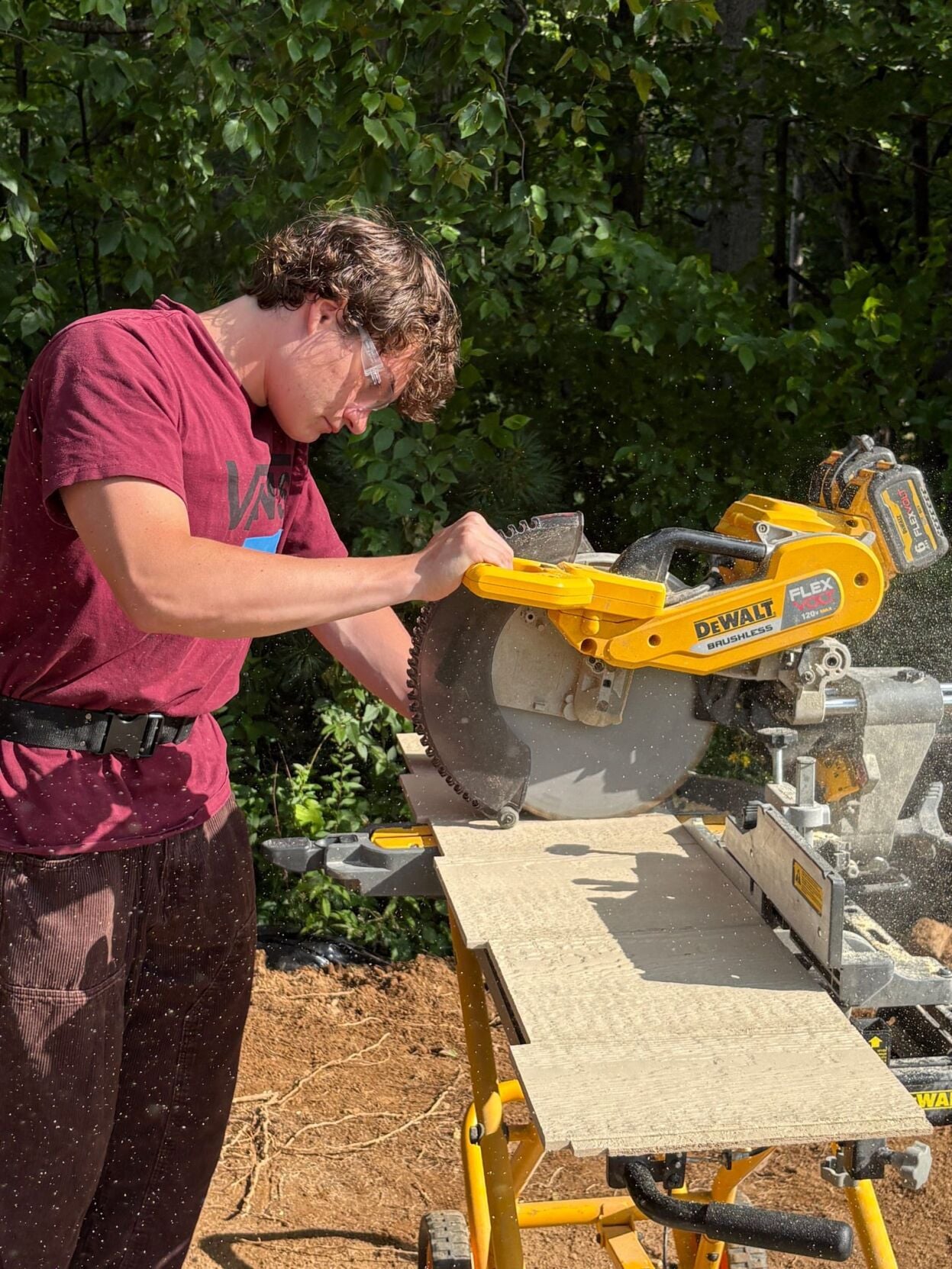 Local teens help build tiny home for veteran, Hurricane Helene Survivor ...