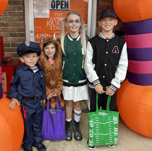 Scenes from Newland Treat Street | Mountain Times | wataugademocrat.com