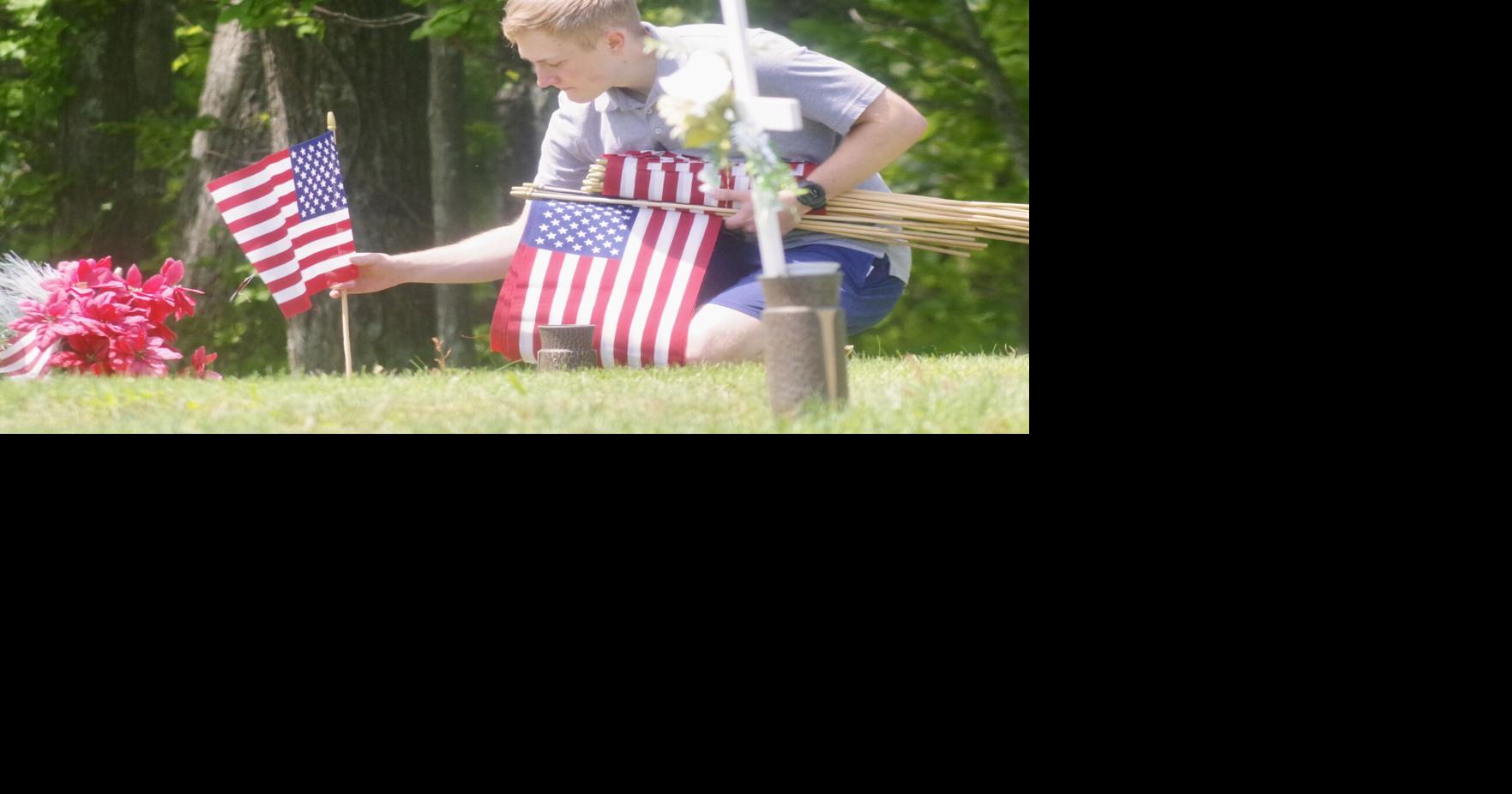 MOAA honors veterans buried at Mount Lawn Cemetery | Community ...