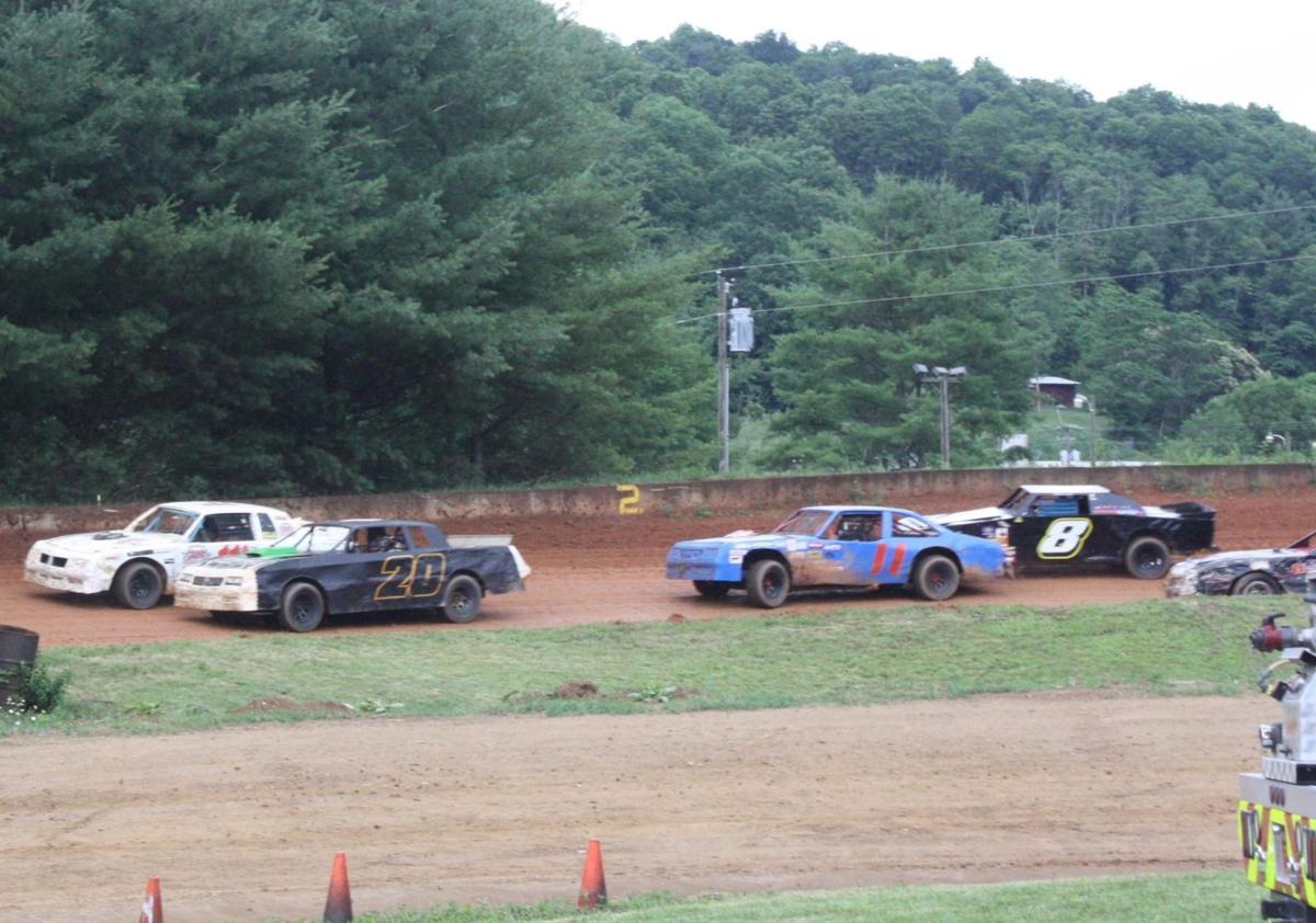 Residents seek shutdown of dirt track | Watauga | wataugademocrat.com
