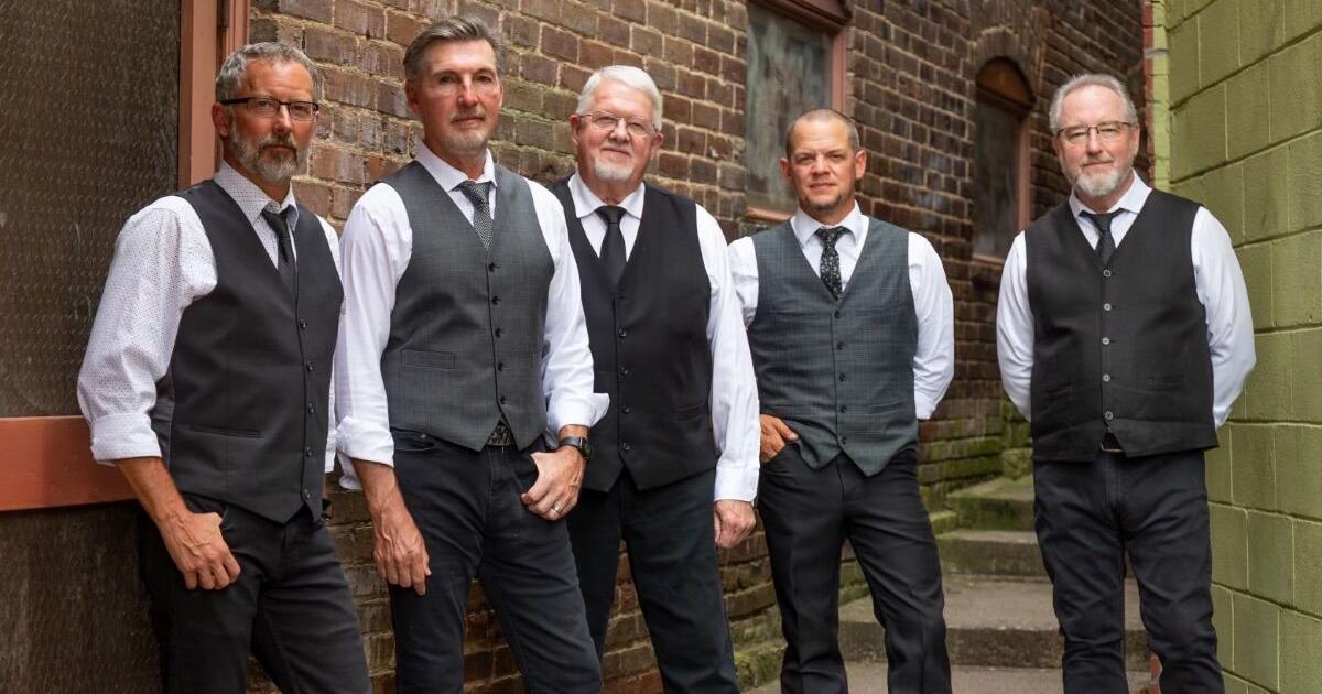 Balsam Range and Atlanta Pops Orchestra Ensemble performing at App ...