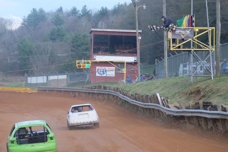 Mountain View Speedway gives new season a green light | Sports ...